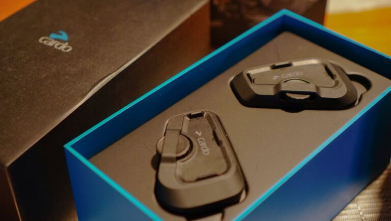 Cardo Freecom 2x Duo Headset | Cardo Systems Review